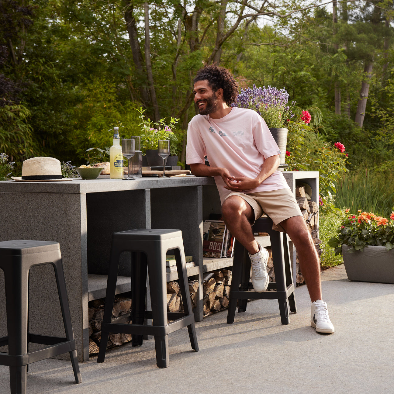 Lucca Bar Stool – Keter New Zealand