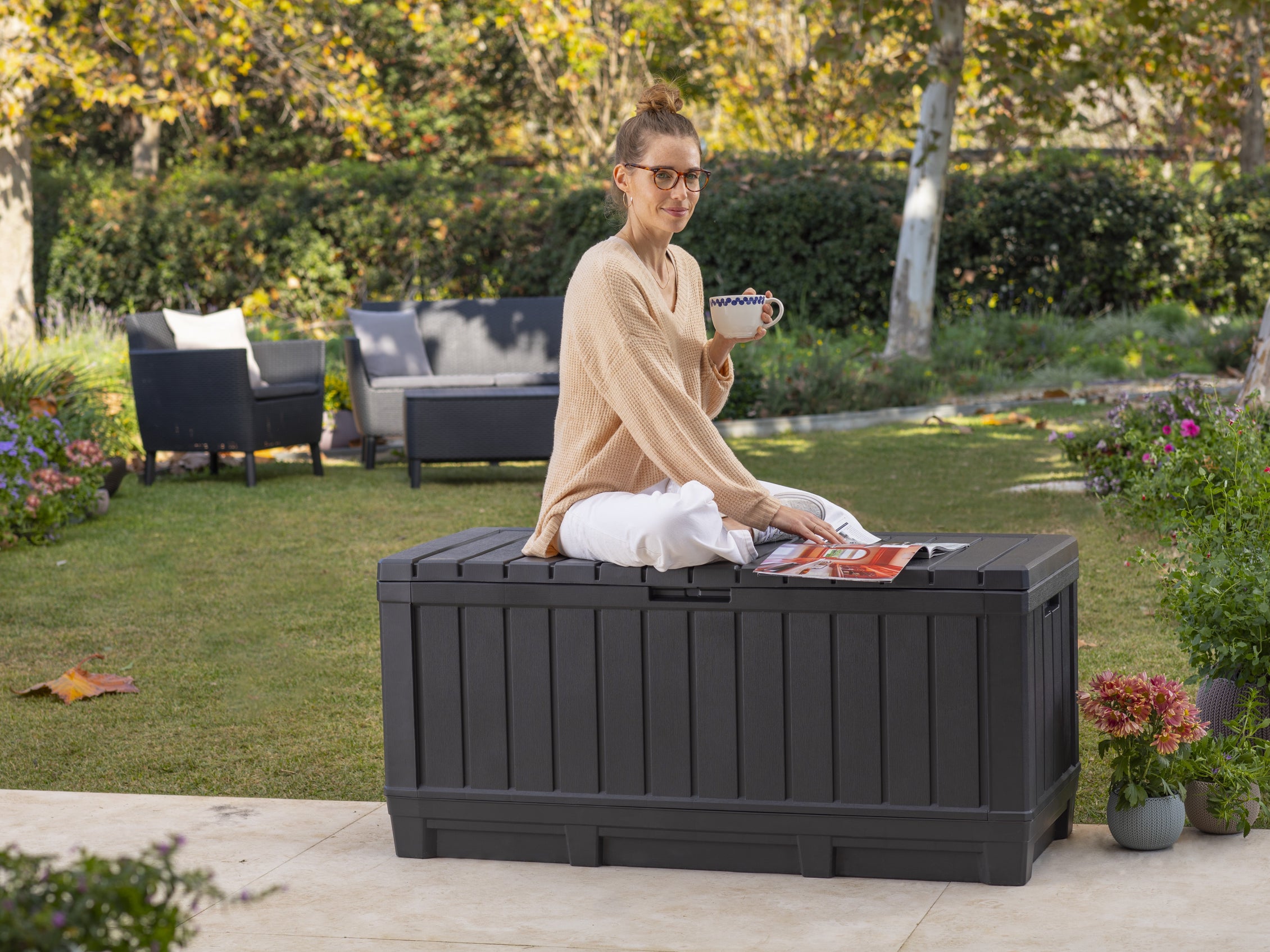 Keter Kentwood Box 350L Graphite – Keter New Zealand